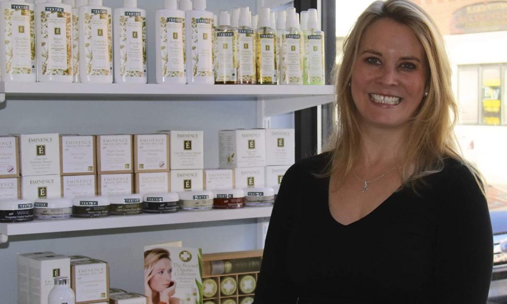 Meet Kelly Mack of Absolute Precision Skin Care in Lakeview neighborhood - Voyage Chicago ...