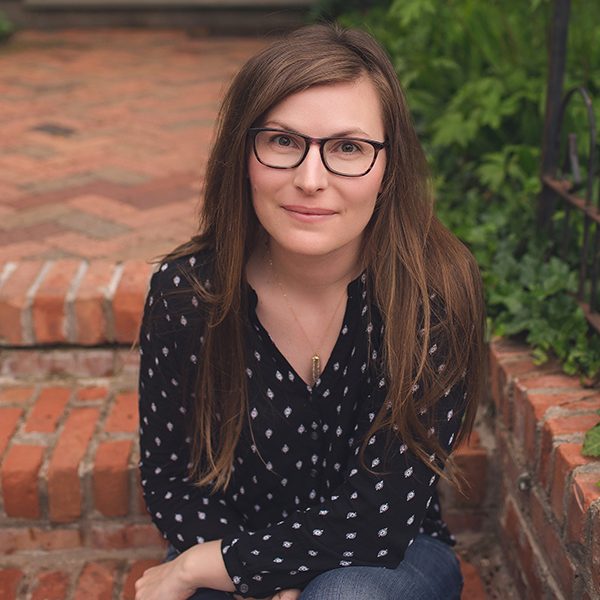 Meet Jennifer Kaye of Jennifer Kaye Photography in Geneva - Voyage ...