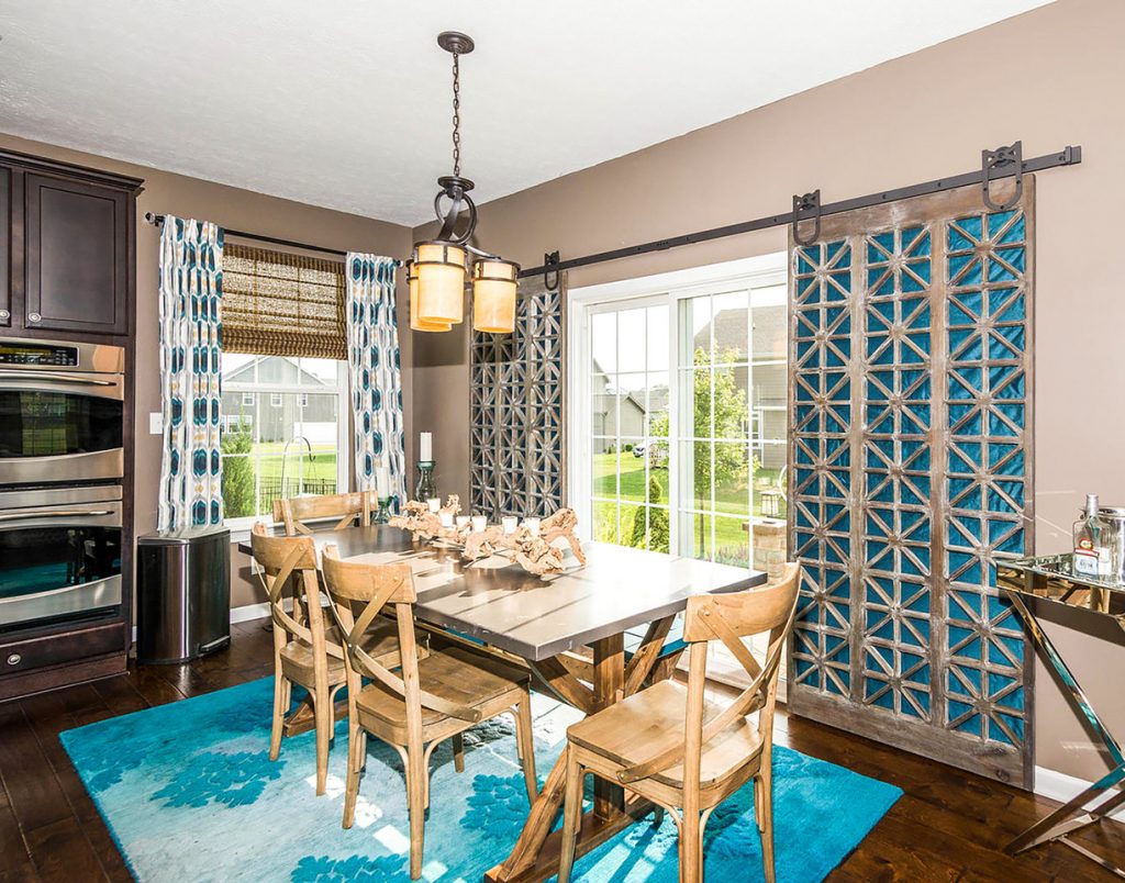 Meet Danielle Myers of Elle Designs - Voyage Chicago | Chicago City Guide