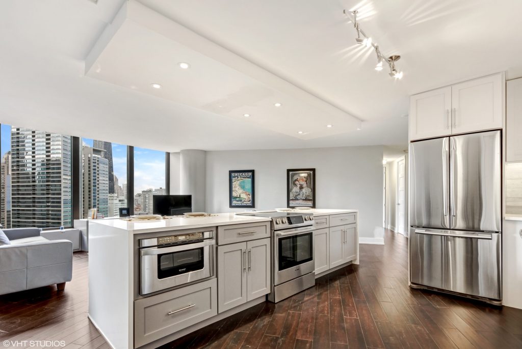 Meet Eric Strung of Direct Property Buyer in Lakeview - Voyage Chicago ...