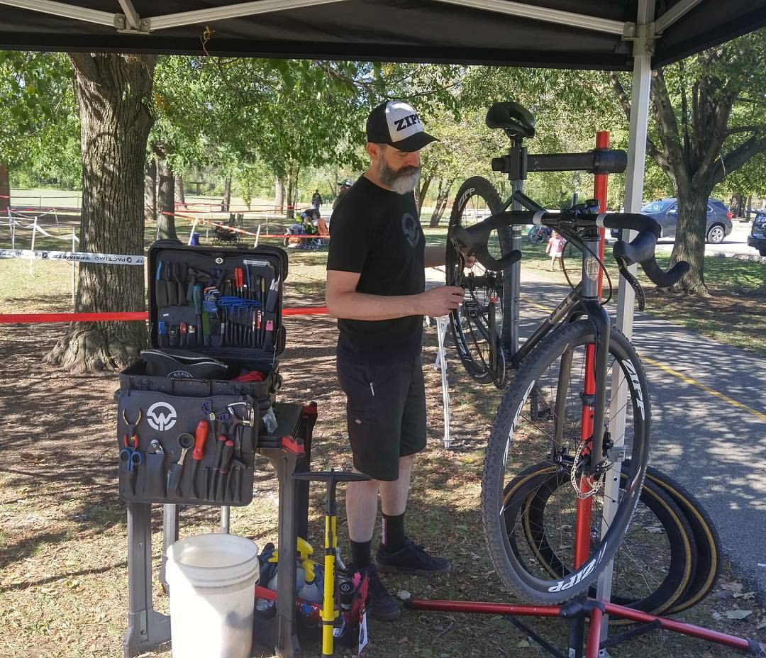 sb_cross_work - Voyage Chicago | Chicago City Guide