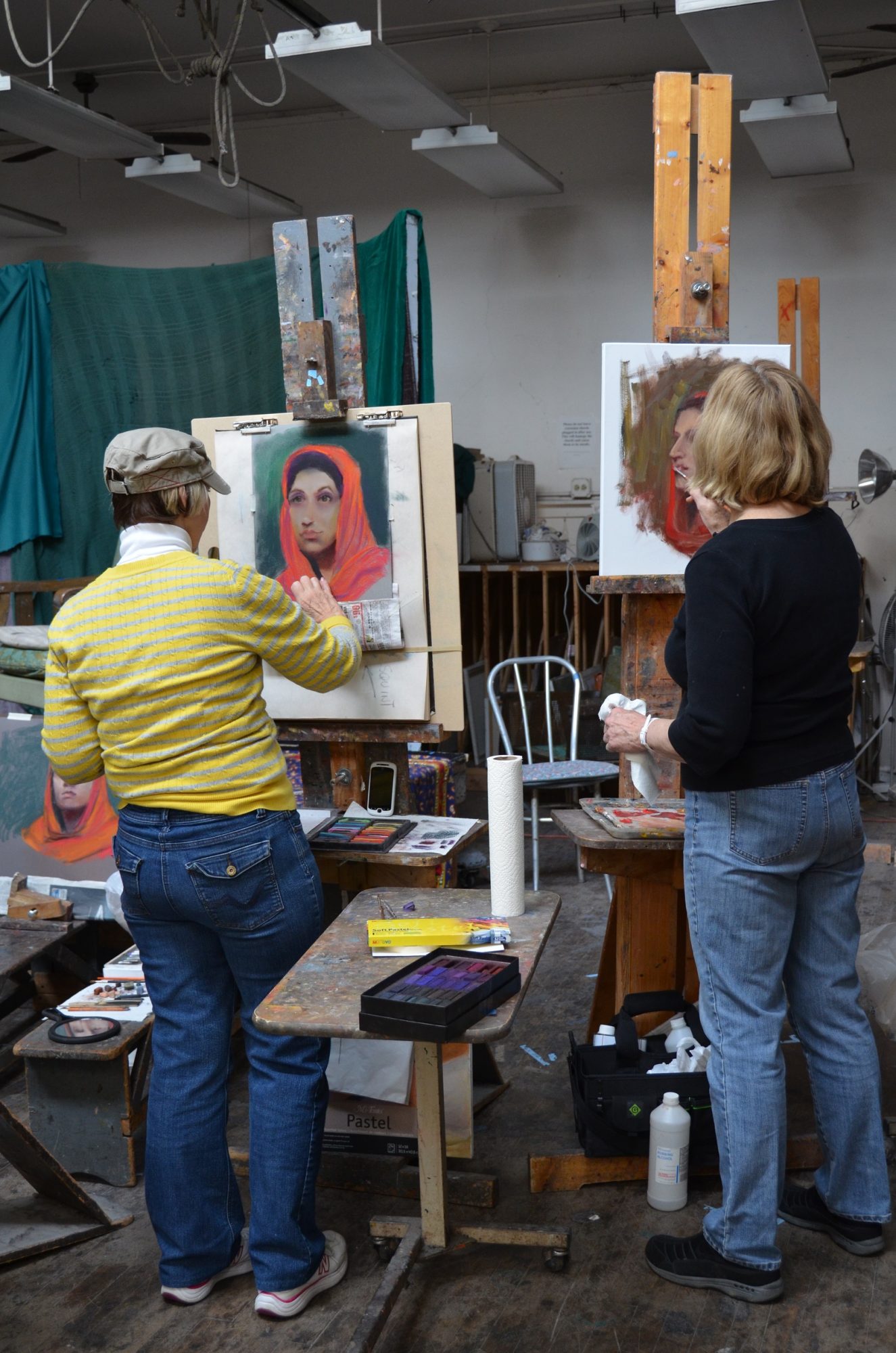 Meet Carolyn Gelwicks of Art With Heart - Voyage Chicago | Chicago City Guide