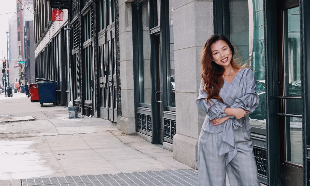 Meet Vickee Vee of Vickee Vee - Voyage Chicago | Chicago City Guide