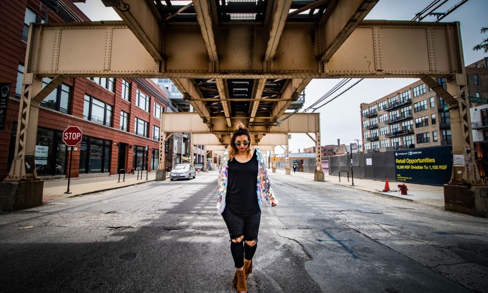 Meet Ellegra of Lady Legs in Lakeview - Voyage Chicago | Chicago City Guide