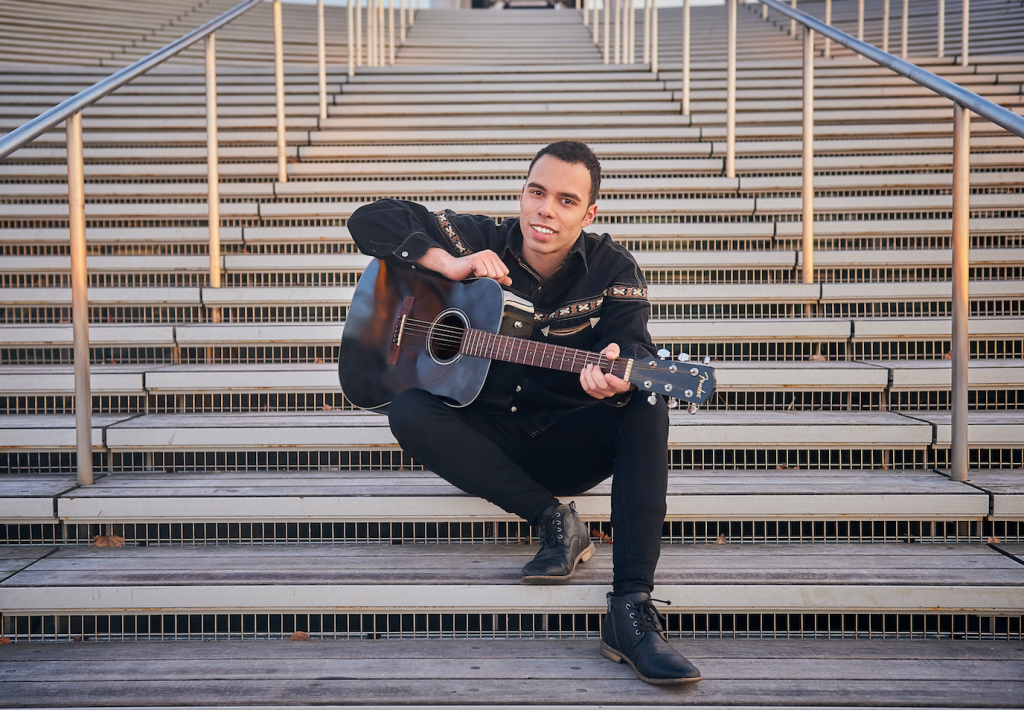 Meet Devon Crenshaw - Voyage Chicago | Chicago City Guide