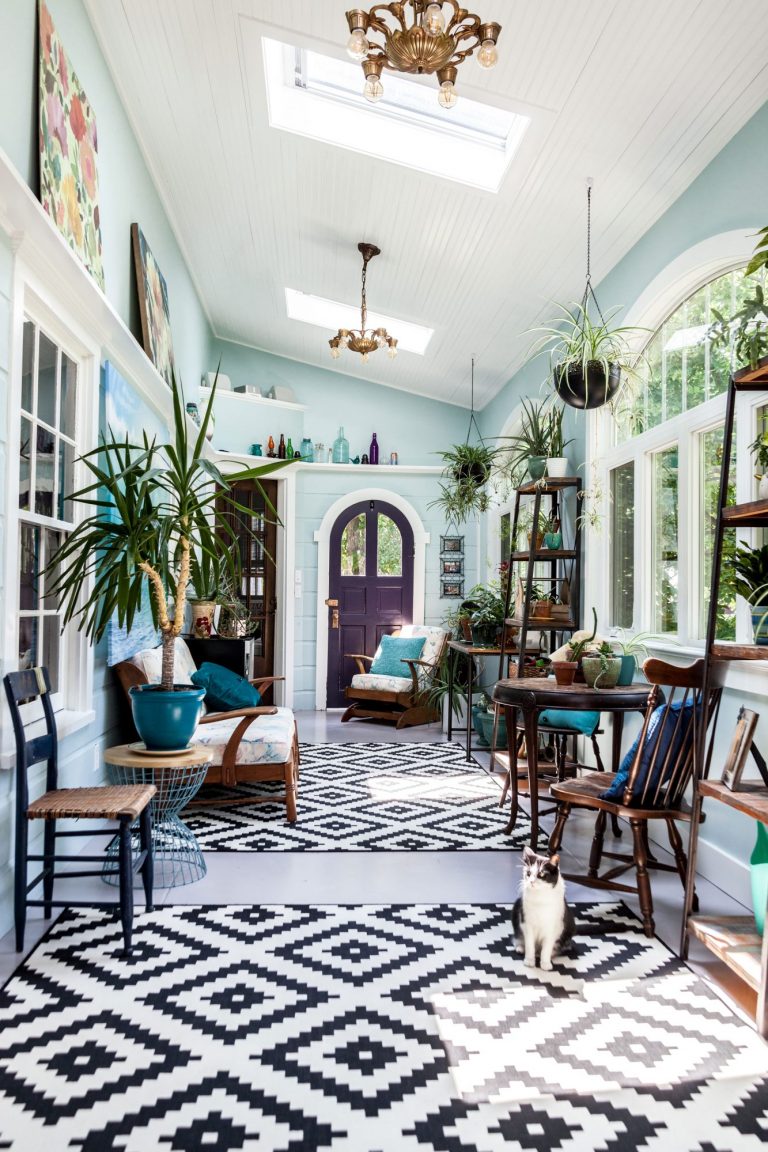 Meet Kari and John Firak of LOMA Studios in Northwest Suburbs - Voyage ...