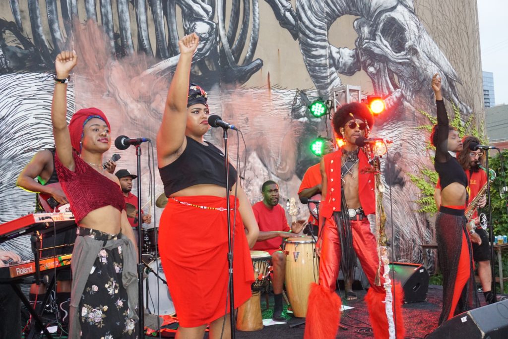 Meet Tamarie Tee of Tamarie T & The Elektra Kumpany - Voyage Chicago ...