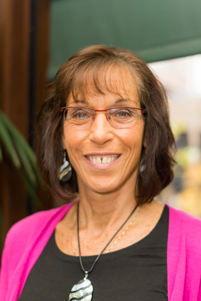 Robin Ross's Instagram, Twitter & Facebook on IDCrawl