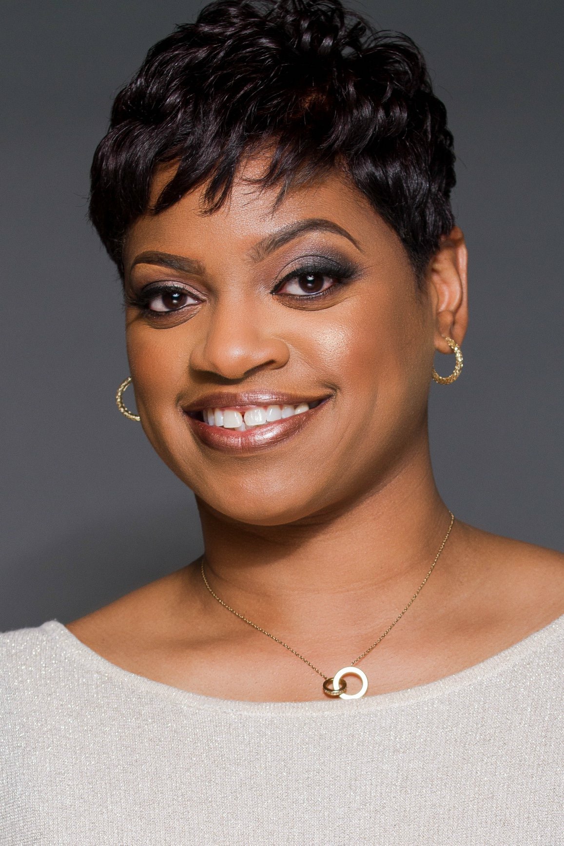 Meet Maubra Foster of On The Scene in Southside - Voyage Chicago ...