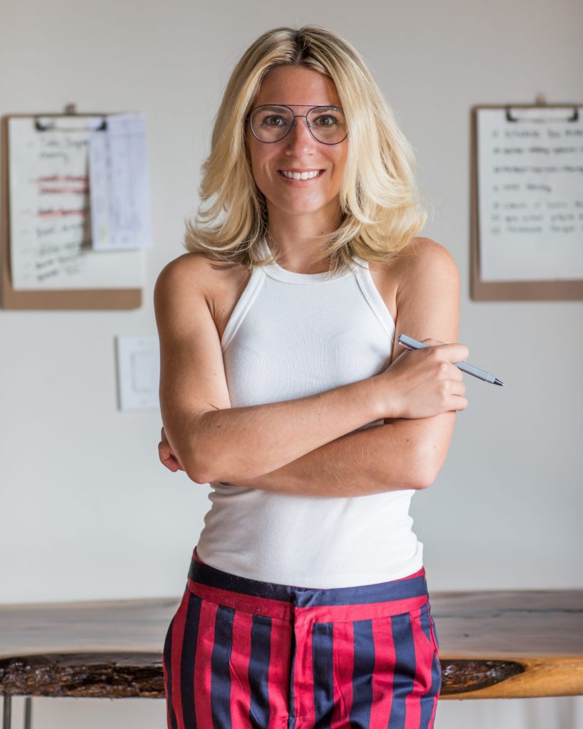 Meet Emily Belden, Author of Hot Mess in West Loop - Voyage Chicago ...