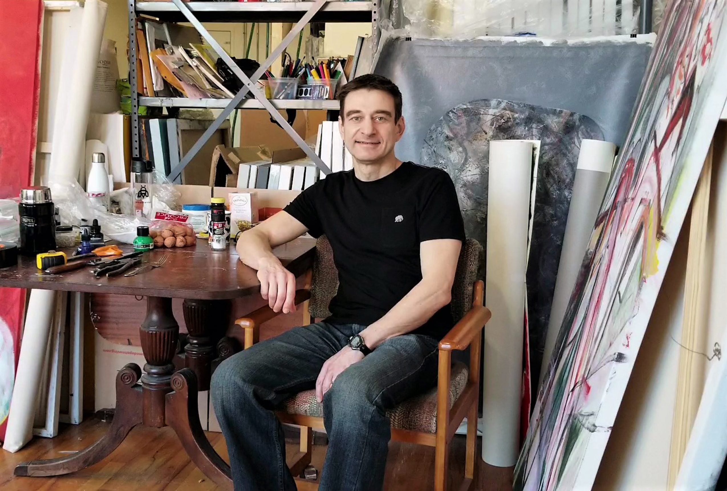 Dimitri_in_studio_HR - Voyage Chicago | Chicago City Guide